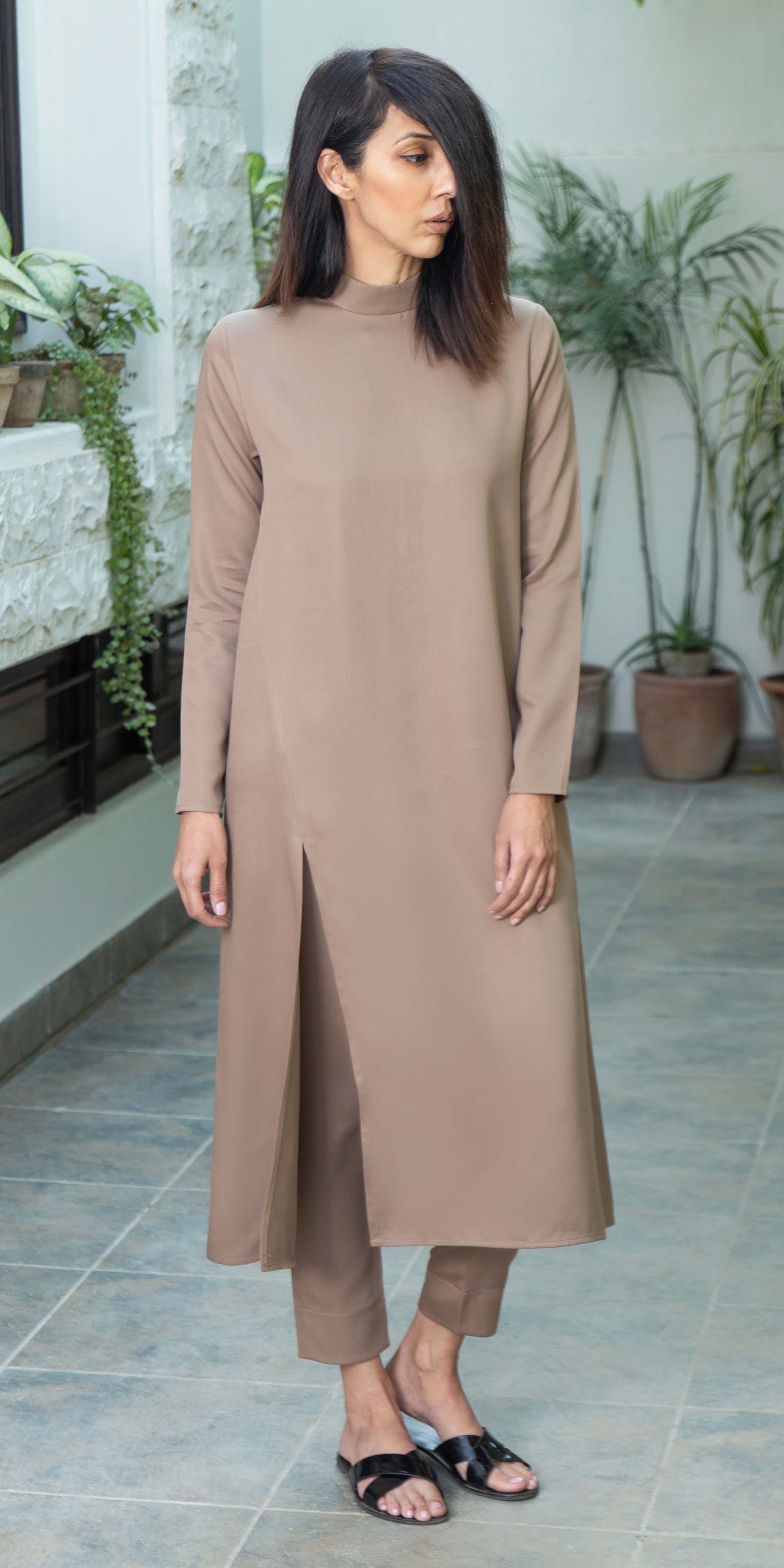 Side Line - B – Daaman