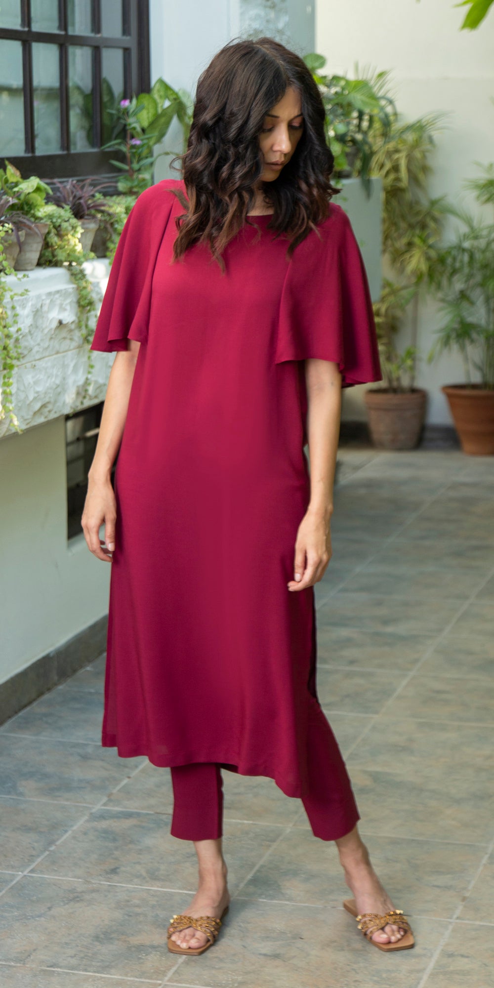 Hang Back – Daaman