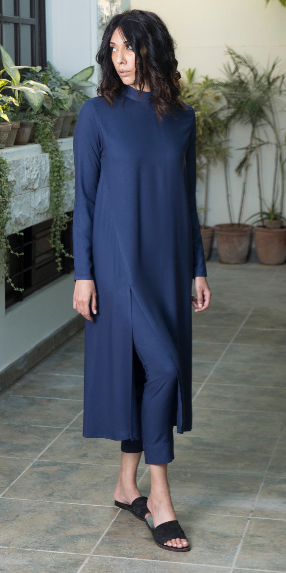 Side Line – Daaman